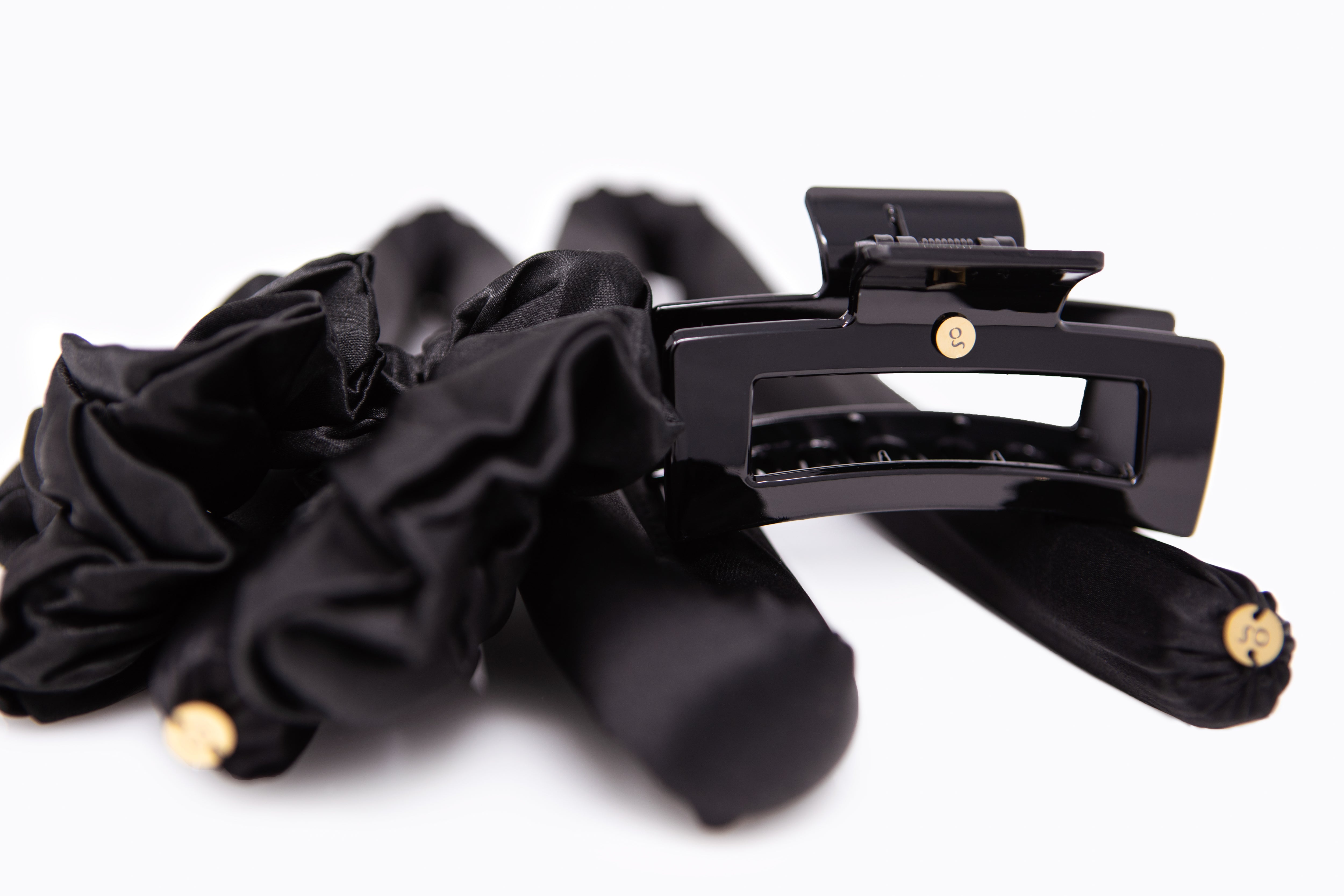 The Silk Roller – GO SLEEK THE HAIR CO.